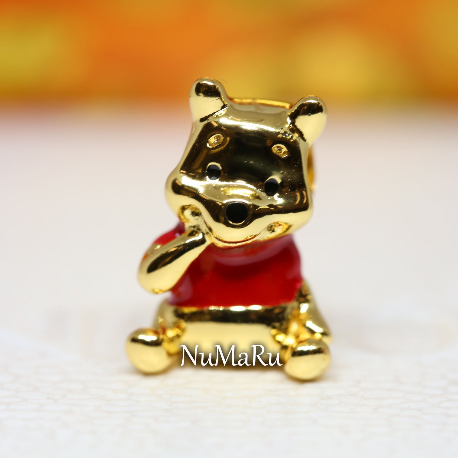 Winnie the Pooh Bear Charm 762212C01 – NUMARU