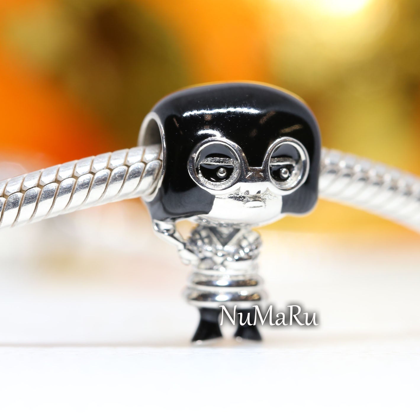 Edna Charm 792026C01 – NUMARU