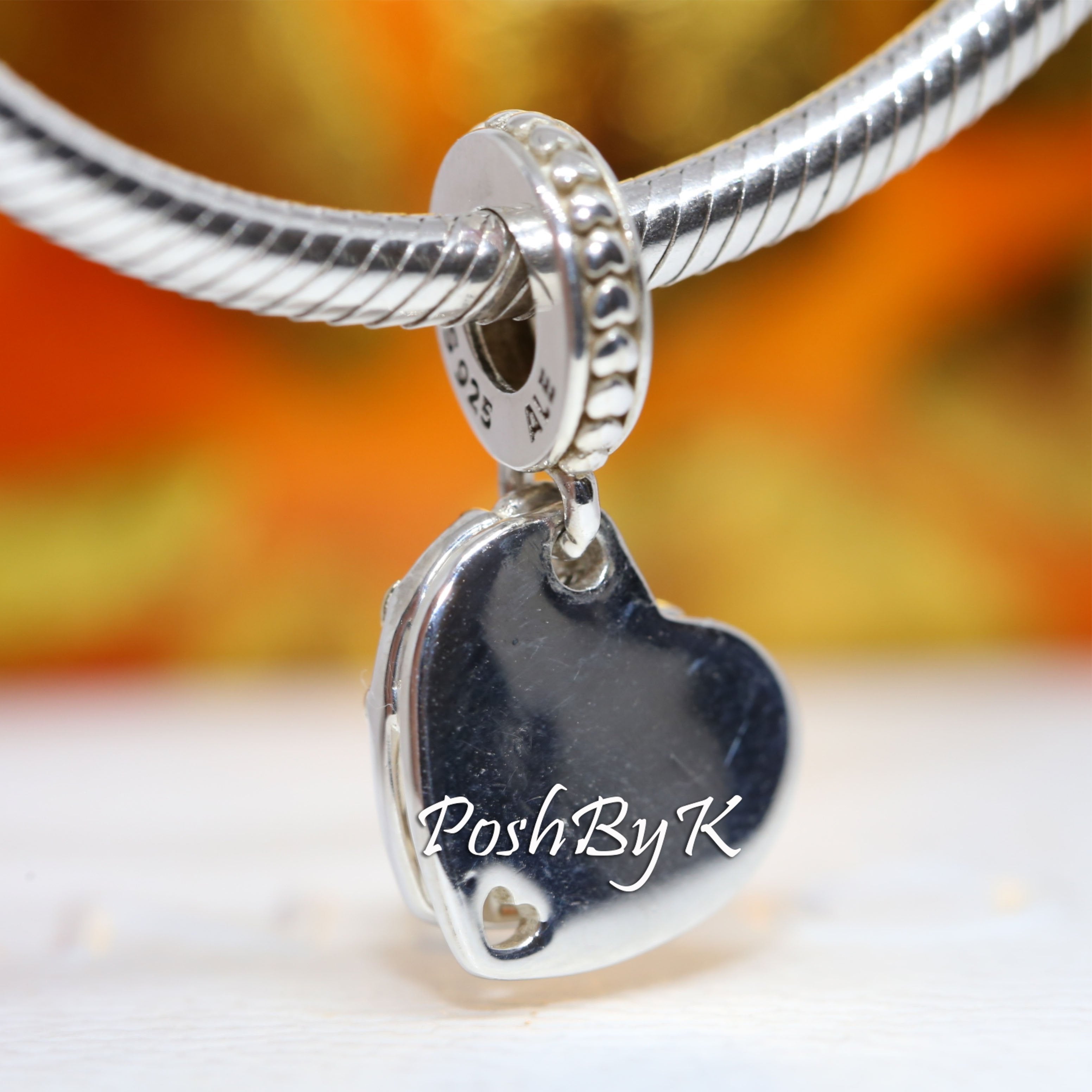 Two-Tone Family Tree Heart Charm 799161C00 – NUMARU